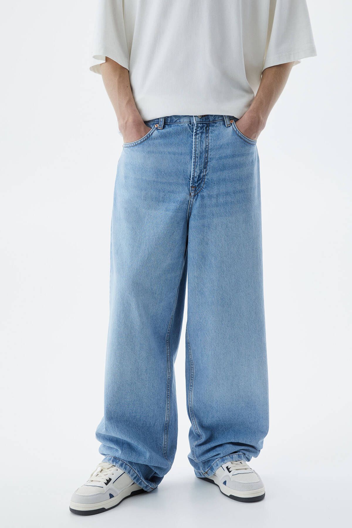 Pull & Bear Super baggy jean Fiyatı, Yorumları - Trendyol Pull & Bear Super baggy jean Fiyatı, Yorumları - Trendyol