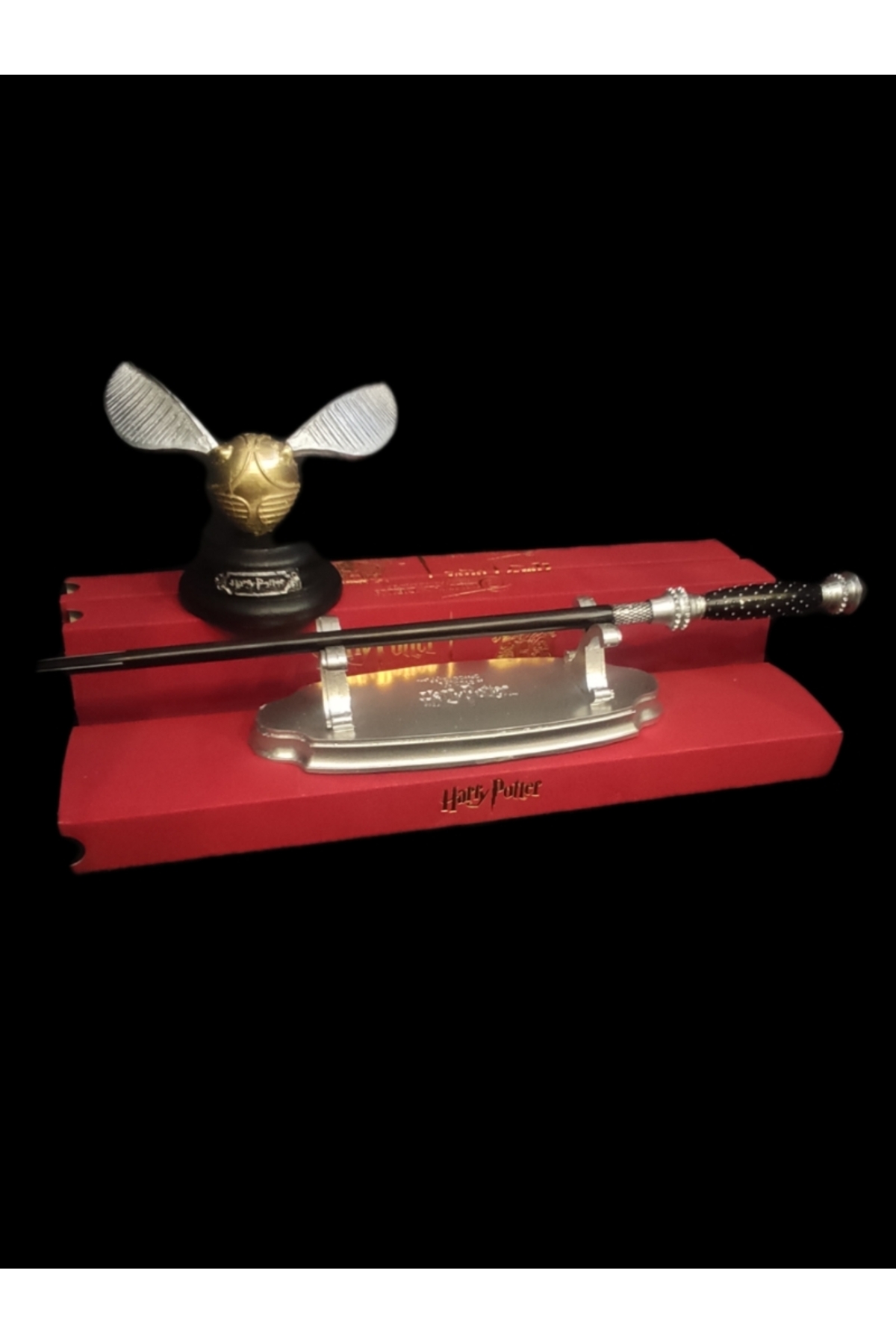 Lemonade Concept Harry Potter Golden Snitch Ve Narcissa Malfoy Standlı ...